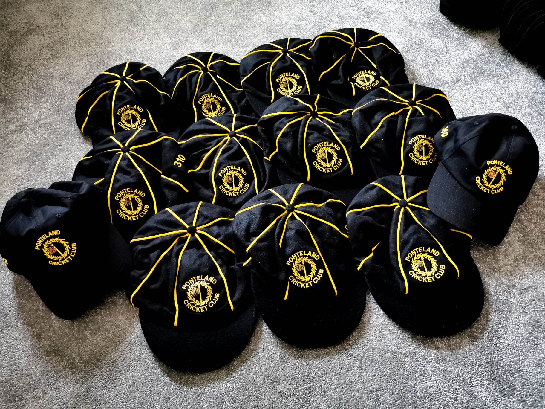 Custom Club Traditional Baggy Caps Select Cricket